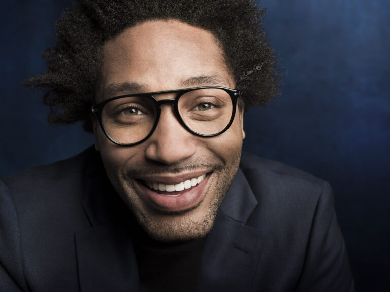 Smile Express® | Invisalign® Clear Aligners Delivered to Your Door