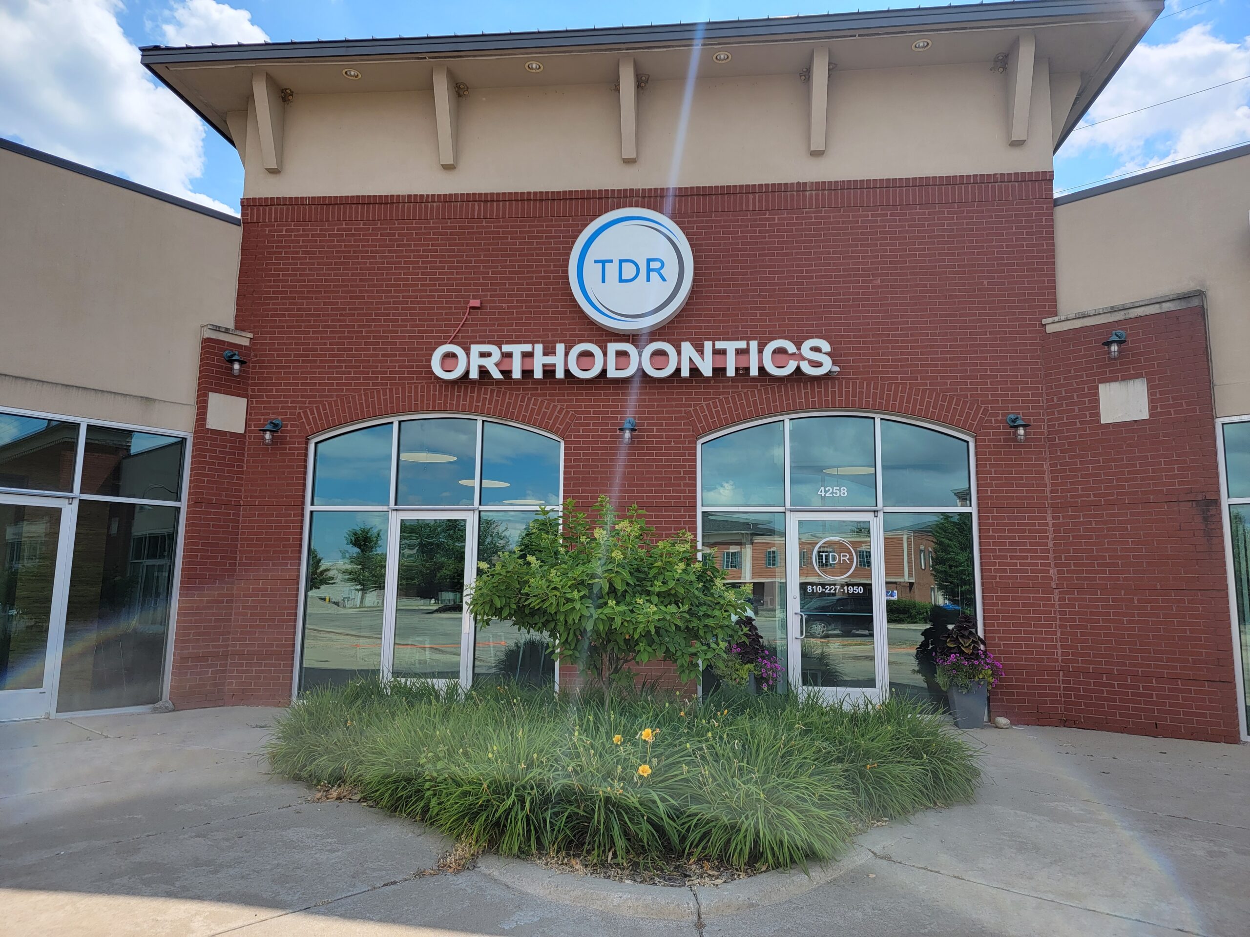 Orthodontist in Howell, MI | Braces and Invisalign® Aligners